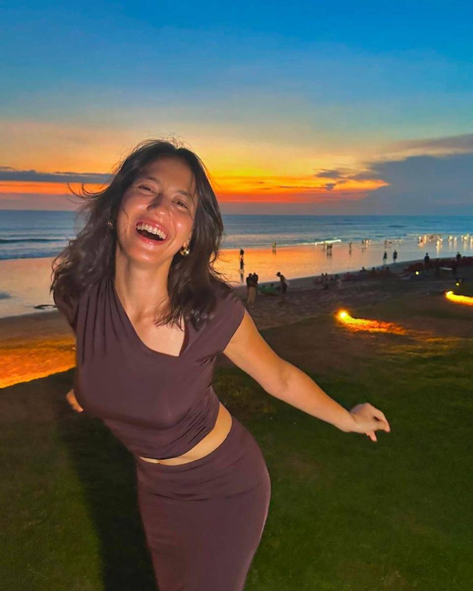 Profil dan Biodata Pevita Pearce, Lengkap Perjalanan Karier | Popmama.com